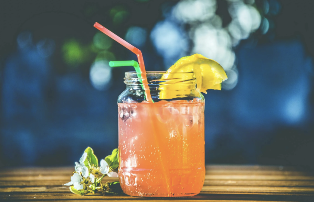 Straw Wars: The Battle Against Plastic Pollution - The Happy Turtle Straw